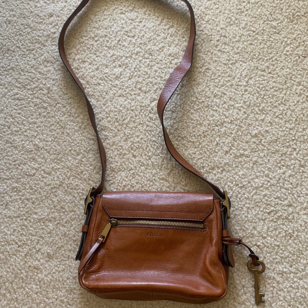 Authentic Fossil Brown Leather Purse - Gem